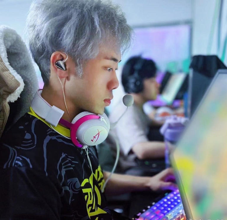 无畏人物志24:当我站在最高处时听不到所有质疑—SiuFatBB