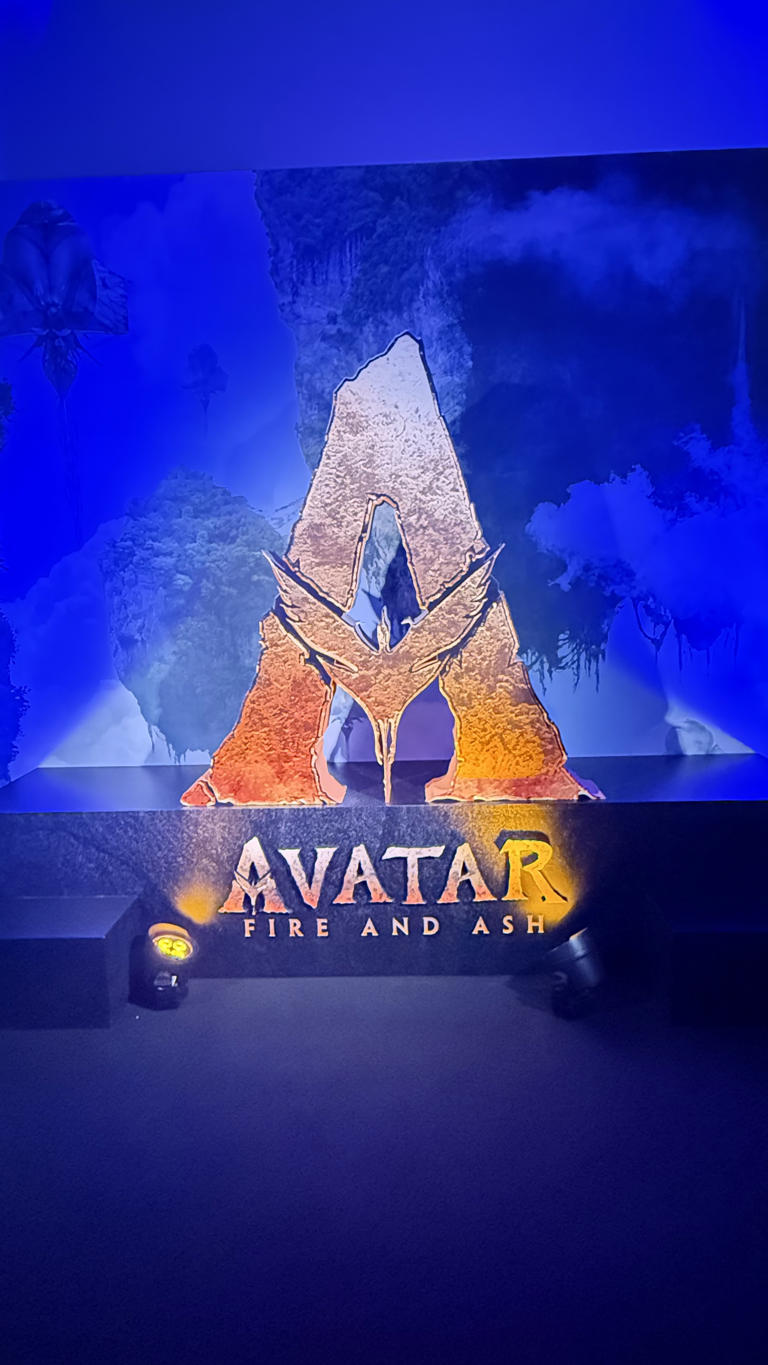 中影CINITY“4K 3D 48帧”《阿凡达：火与烬》片段全球首播惊艳欧洲观众