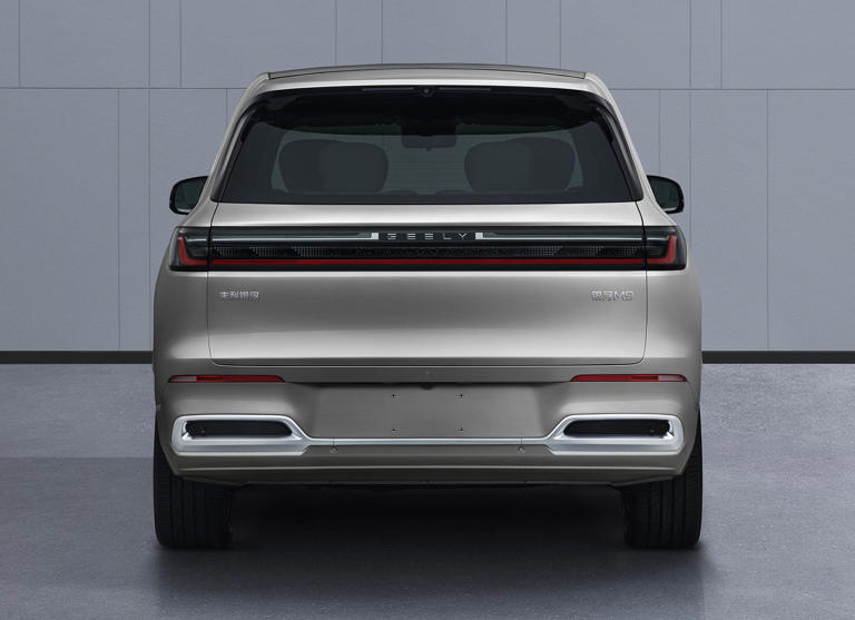 吉利银河 M9 大六座旗舰 SUV 车型申报：长5205mm，轴距3030mm