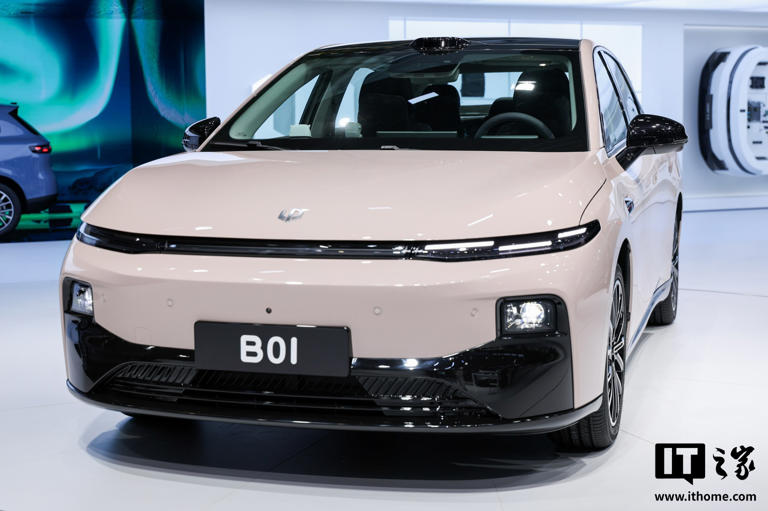 零跑 B01 车型 7 月 24 日上市，预售价 10.58 万元起