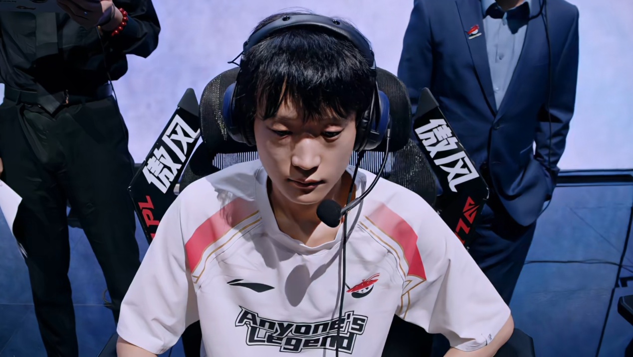 MSI中韩分组公开，LPL四皇战Faker