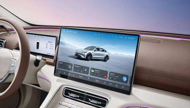 2500km续航+4秒破百，全球C级旗舰风云A9L深度解析