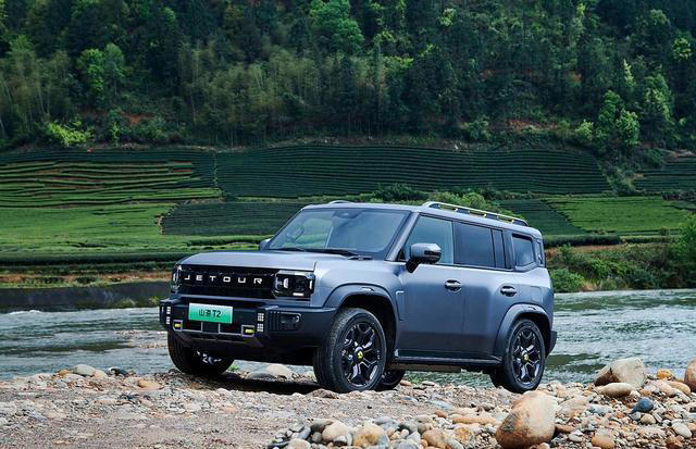 兼顾家用与越野 20万元真方盒子之争 深蓝G318对比捷途山海T2