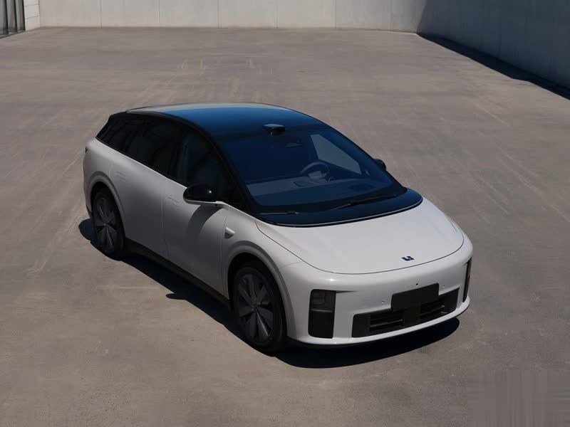 理想i6申报图曝光！5座中大型SUV，后驱四驱可选