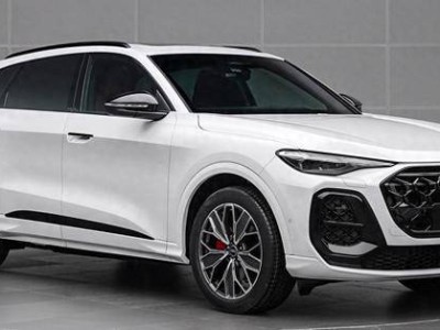 奥迪Q5L新车型曝光：双外观套件+OLED曲面屏，智能化配置升级