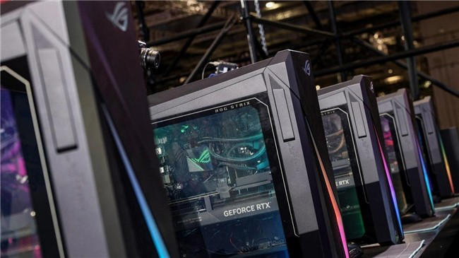 硬核狂欢！ROG高性能台式机燃爆BW 2025，助力玩家享受极致电竞体验