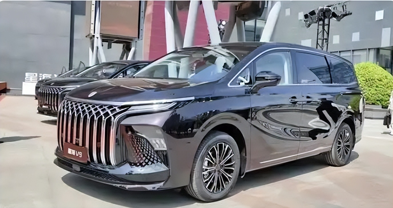 MPV黑马星海V9 19.99万起 诚意十足！