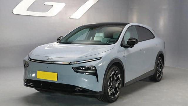 小米YU7的劲敌！小鹏G7仅19.58万起，标配800V快充+XNGP辅驾