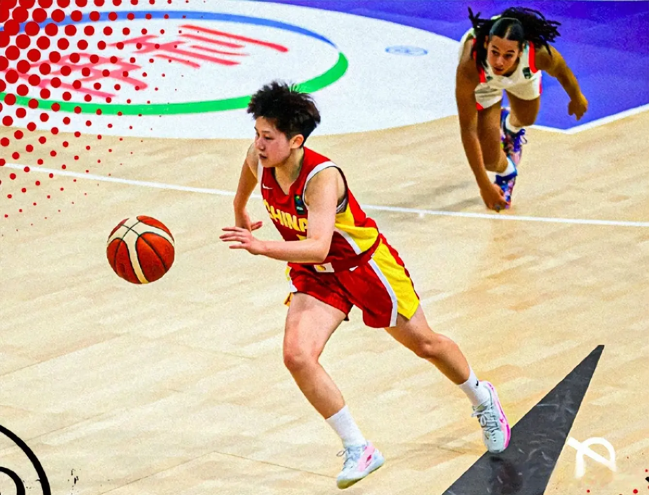 中国U19女篮65分溃败！4场狂输156分耻辱出局，全队仅2人上双