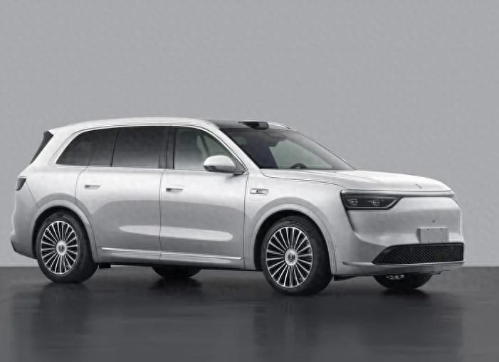 问界M8纯电版申报图曝光，华为激光雷达+800V高压上车