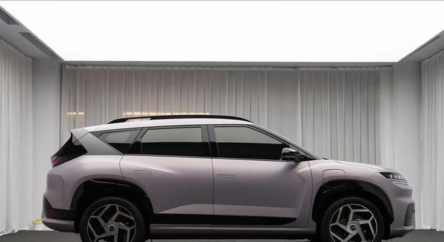 最大续航722km！北京现代ELEXIO打响翻身仗？