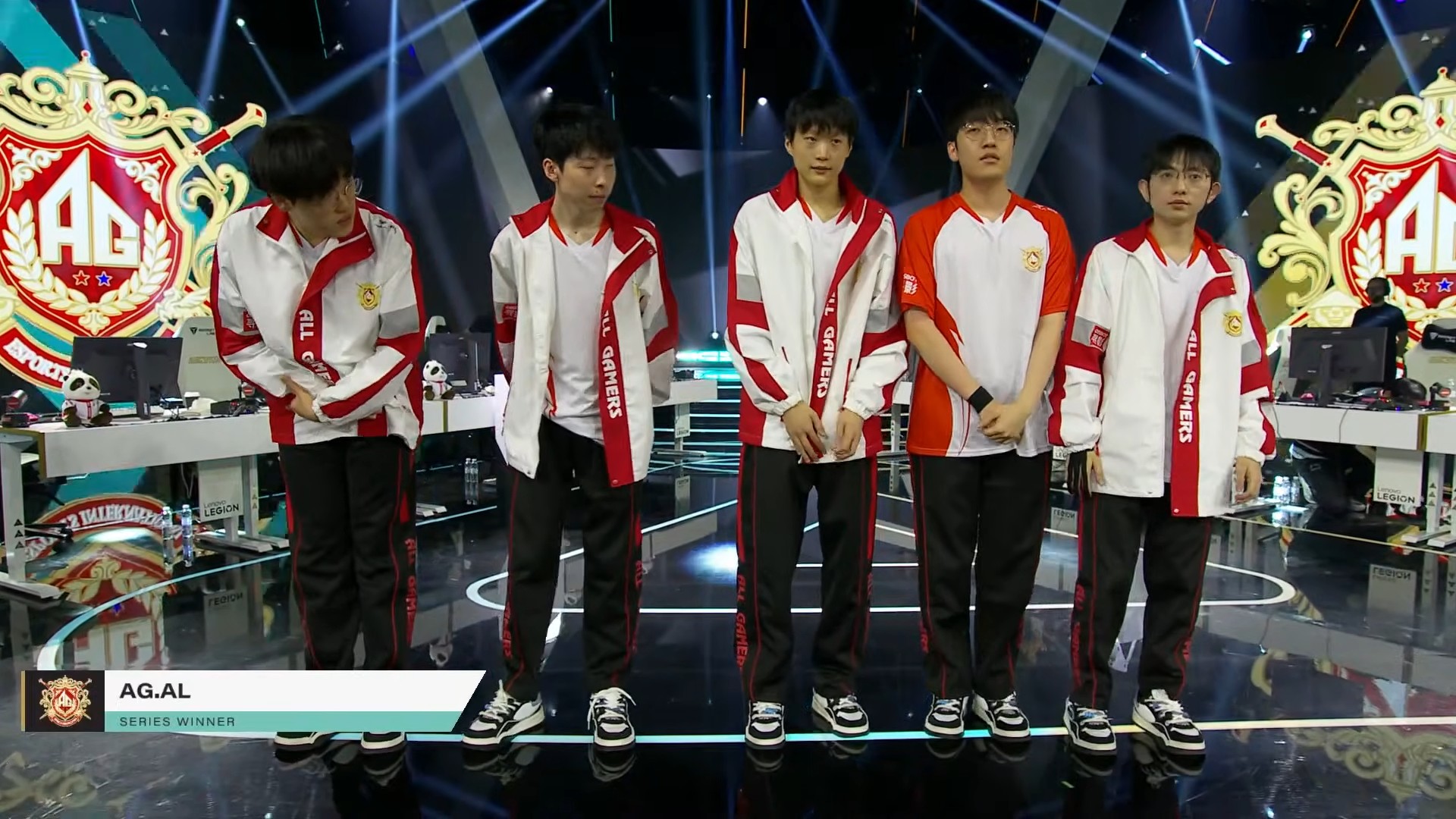 EWC英雄联盟：AL 2-0横扫T1，顺利晋级最终决赛