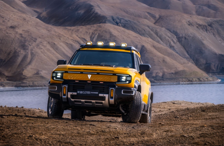 20万级混动方盒子！深蓝G318和捷途山海T2，选谁？