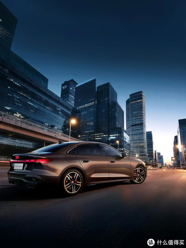 一汽奥迪A5L预售，25.68万起，第五代EA888+智能座舱亮眼？