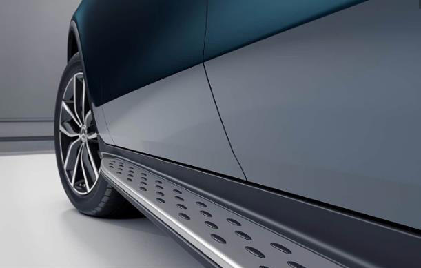 新款奔驰 GLC：科技感拉满，2.0T+9AT 动力组合，舒适体验再升级