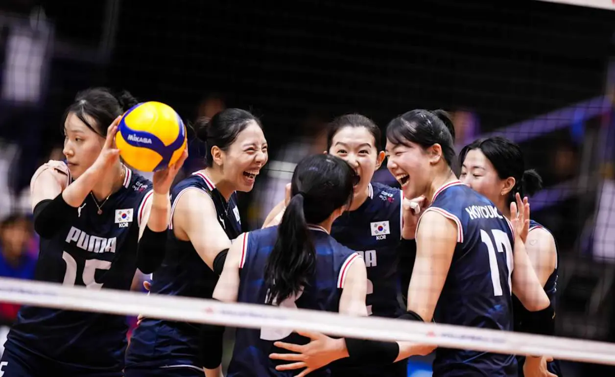 韩国女排又输了！672天29战26负连吞耻辱 韩媒：赛程艰难面临降级