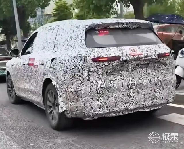 新款问界M7要来了！车长、轴距暴涨，要抢理想L6饭碗？