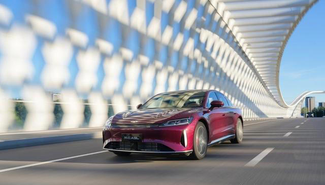 鉴真章！风云A9L以13.99万起重塑C级豪华标杆