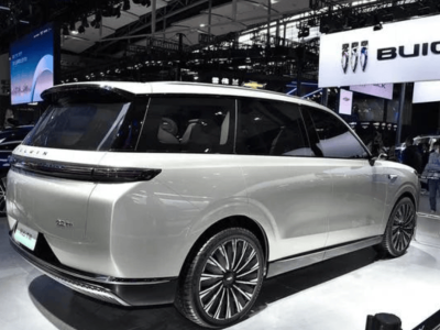 国产“风云T11”挑战豪华SUV市场，5秒提速续航1400公里，能否成为男人新梦想？