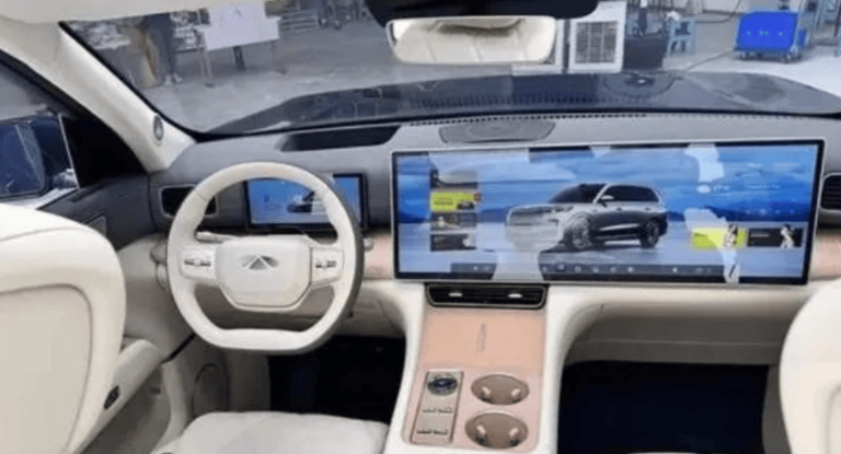 国产“风云T11”挑战豪华SUV市场，5秒提速续航1400公里，能否成为男人新梦想？