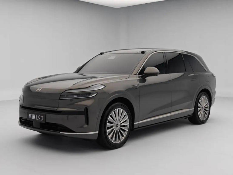 蔚来乐道L90预售启航：27.99万起，大三排纯电SUV新选择