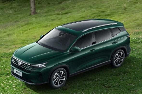 全新中型SUV！捷达VS8正式亮相，轴距与大众探岳相同，1.4T+6AT