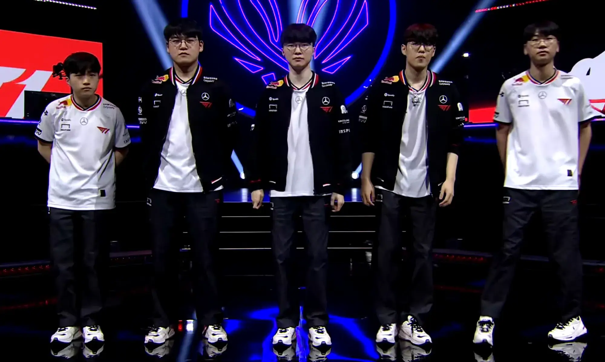 海外网友热议T1 3-2 AL: 史诗级的上单差距！LPL已经彻底被T1摧毁了