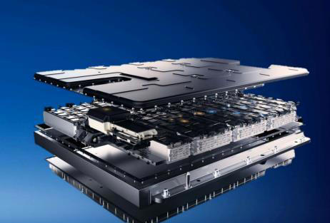 10-15万级纯电MPV怎么选？睿蓝8与奔腾NAT全方位PK