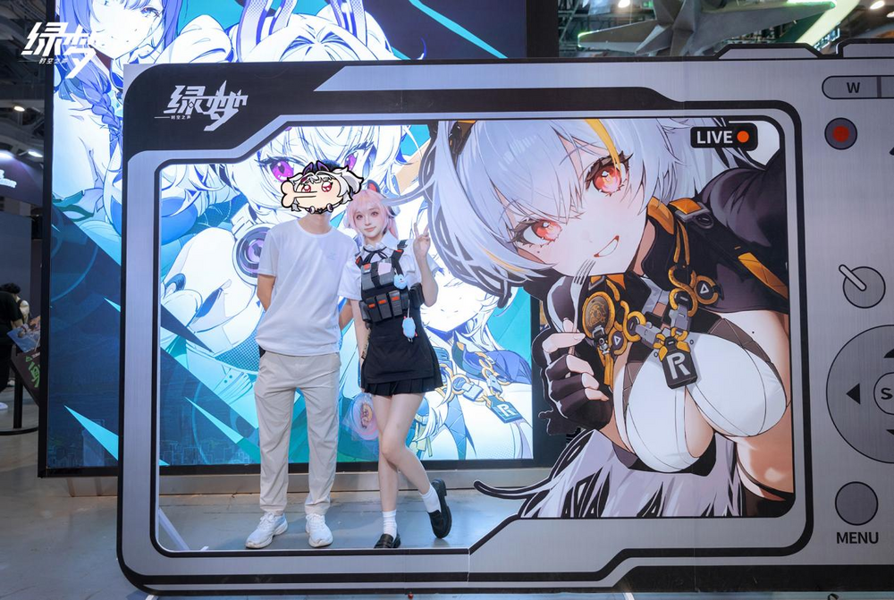 二次元ACT新游燃动BW2025《绿梦：时空之声》展台引爆现场试玩热潮