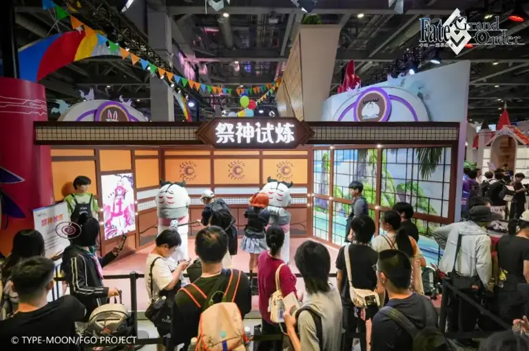 BW2025镇展之宝现身《FGO》携巨型誓约胜利之剑亮相BW嗨翻全场！