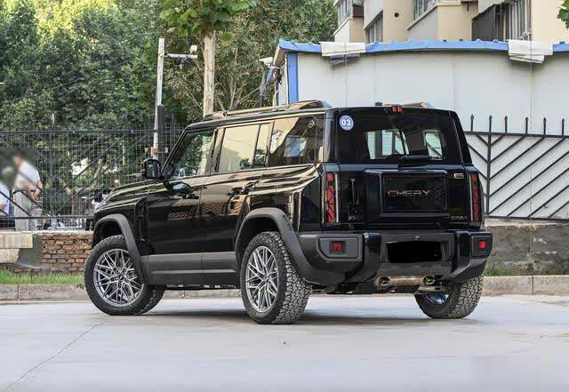 奇瑞风云X3L四驱版实车亮相，1.5T增程加速不到5秒