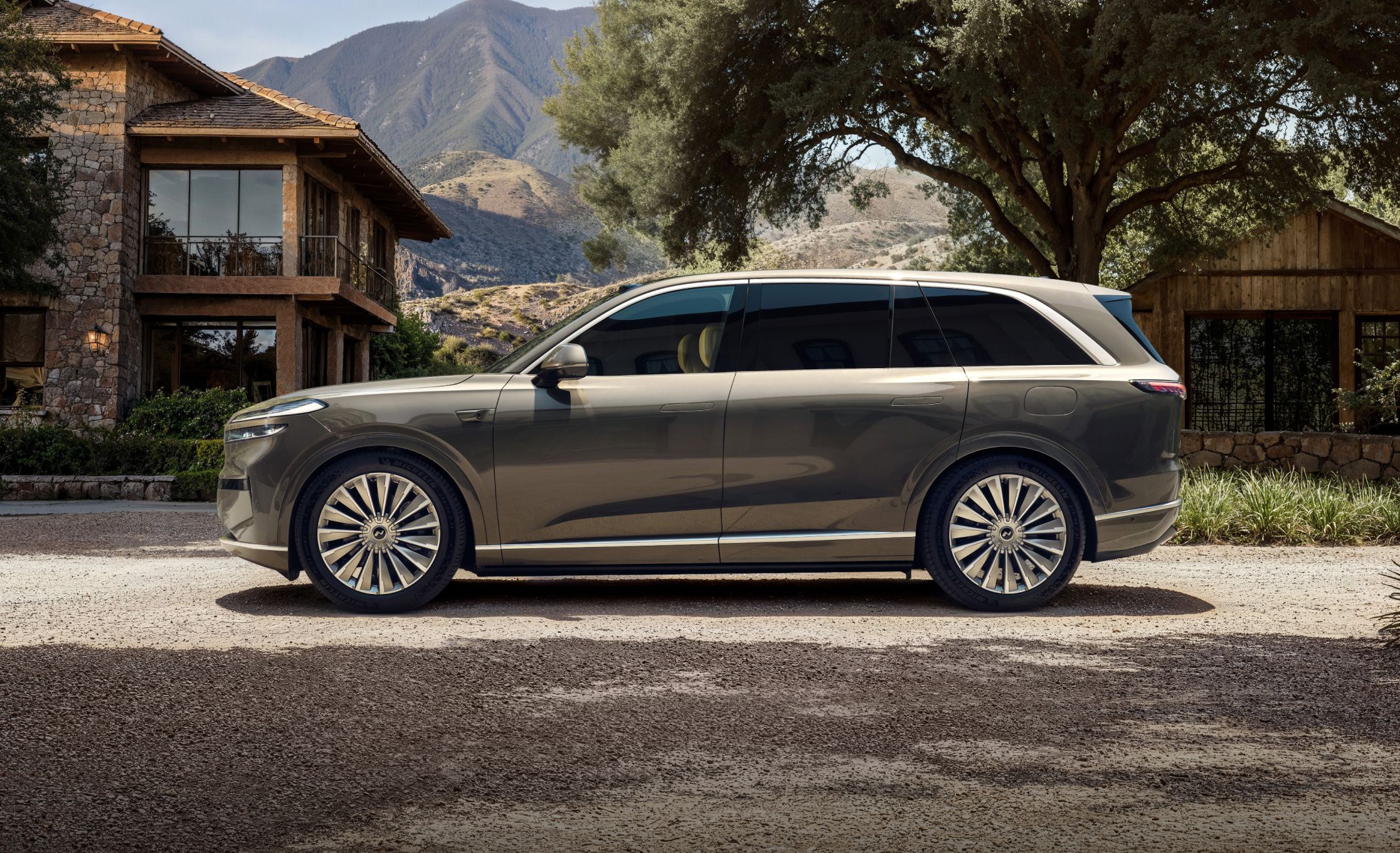 动察：乐道L90 的盔甲，能帮蔚来打赢不能输的战役么？