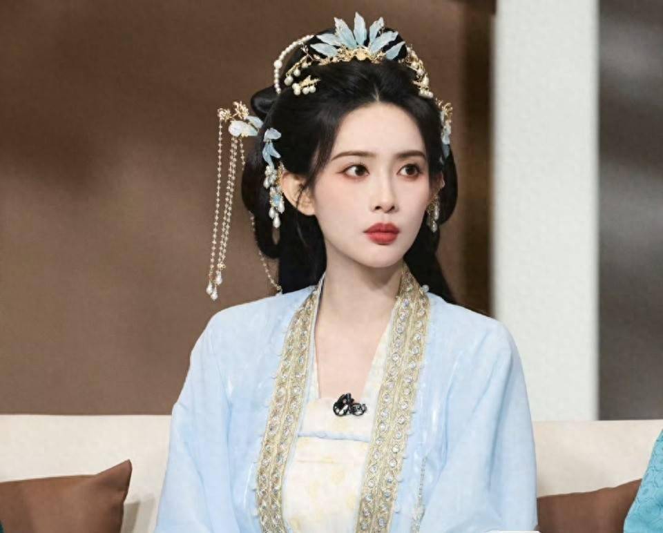 经纪人为“带陌生人进孟子义房车”道歉私，艺人隐私遭泄谁之过？