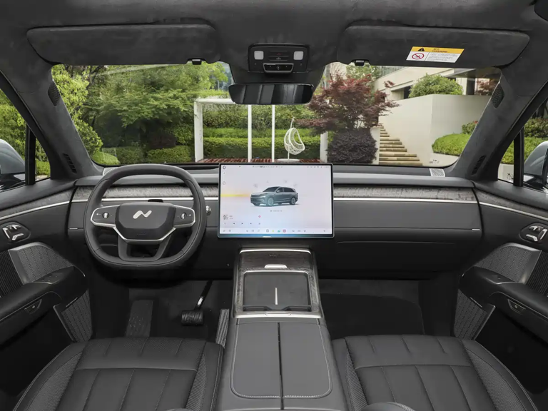 乐道L90正式上市，26.58万起就能买到大型SUV