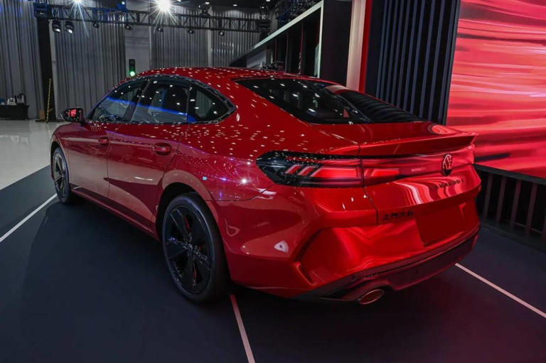 大众凌渡L GTS版卷土重来，2.0T动力加持，能否重塑高性能轿跑风采？