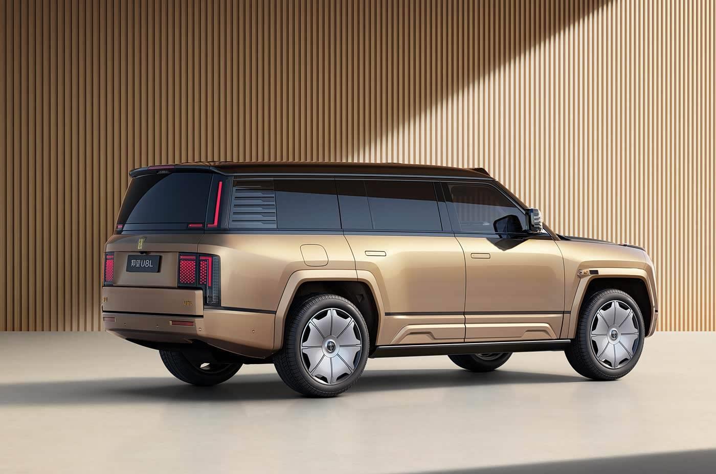 预售价130万元，仰望U8L鼎世版能否改变全尺寸豪华SUV市场格局？