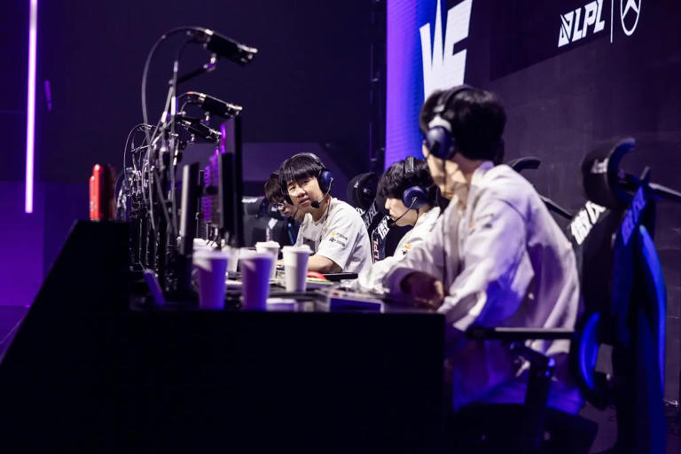 热议IG击败JDG：wei超神！若BLG买下他实力不敢想