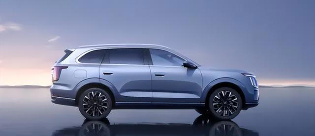 220km续航+7座布局+CDC悬架！这捷途L7 PLUS，配置直接拉满了