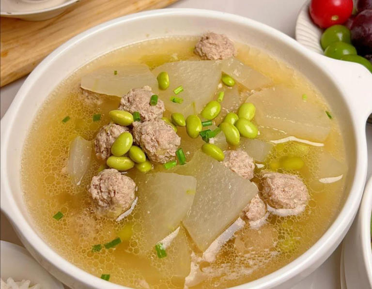 三伏天，冬瓜和它是绝配，汤品鲜美，营养易消化，舒服度夏