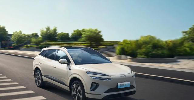 海狮06 DMi和宋PLUS DMi智驾版大对决！选技术还是选性价比？