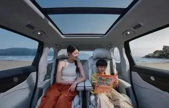 星海V9，20万起售价，家用MPV新标杆