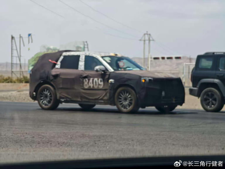 极氪另一款大尺寸 SUV 新车 8X 谍照曝光，今年 Q4 发布