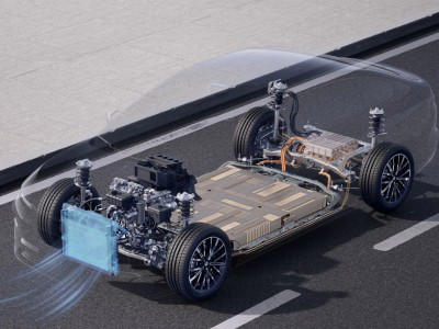 零跑B01上市，续航650km售8.98-11.98万，重新定义A级纯电轿车新标杆