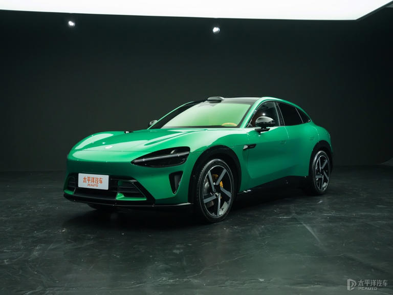 售24.98万起 理想i6上市 续航720km 配双腔空悬+CDC