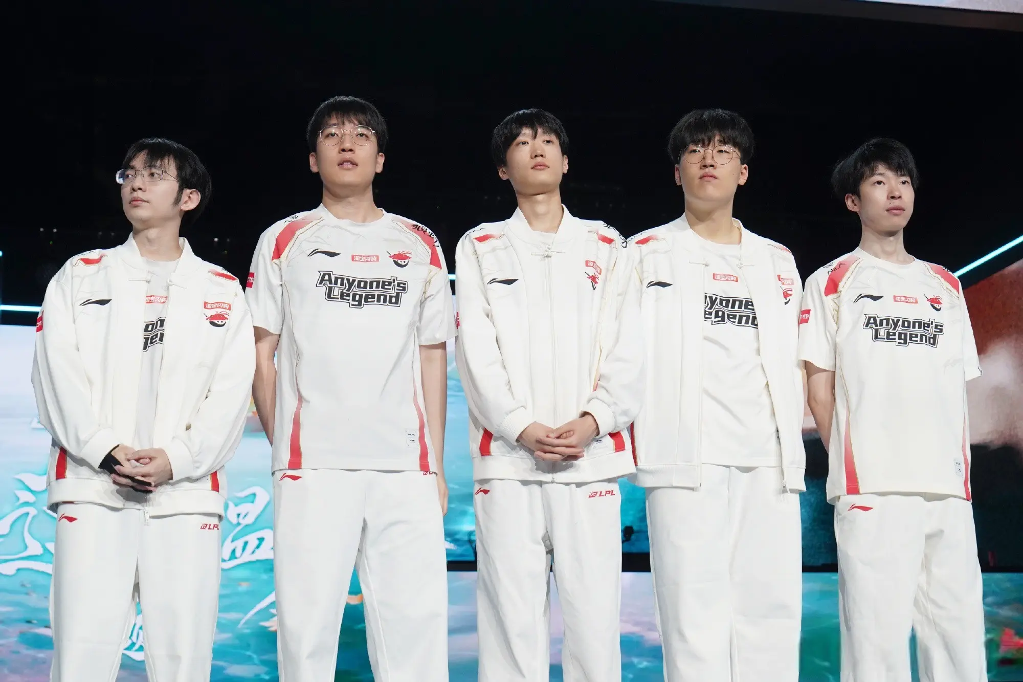 AL又输了！状态低迷，惨遭IG横扫！粉丝怒斥Tabe：毁了队员的信任