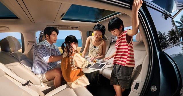 八万差价杀疯市场！领克 900 卷，理想 L9 懵，魏牌蓝山疯狂点赞