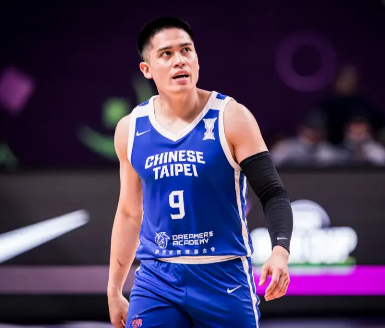 林庭谦22分上FIBA海报：单节16分引一波流 CBA顶薪硬实力超群