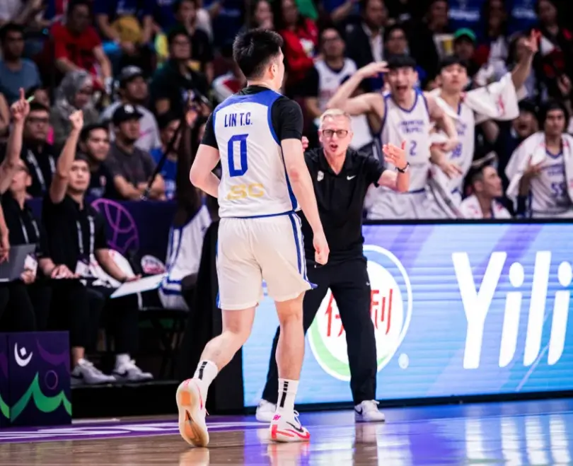 林庭谦22分上FIBA海报：单节16分引一波流 CBA顶薪硬实力超群