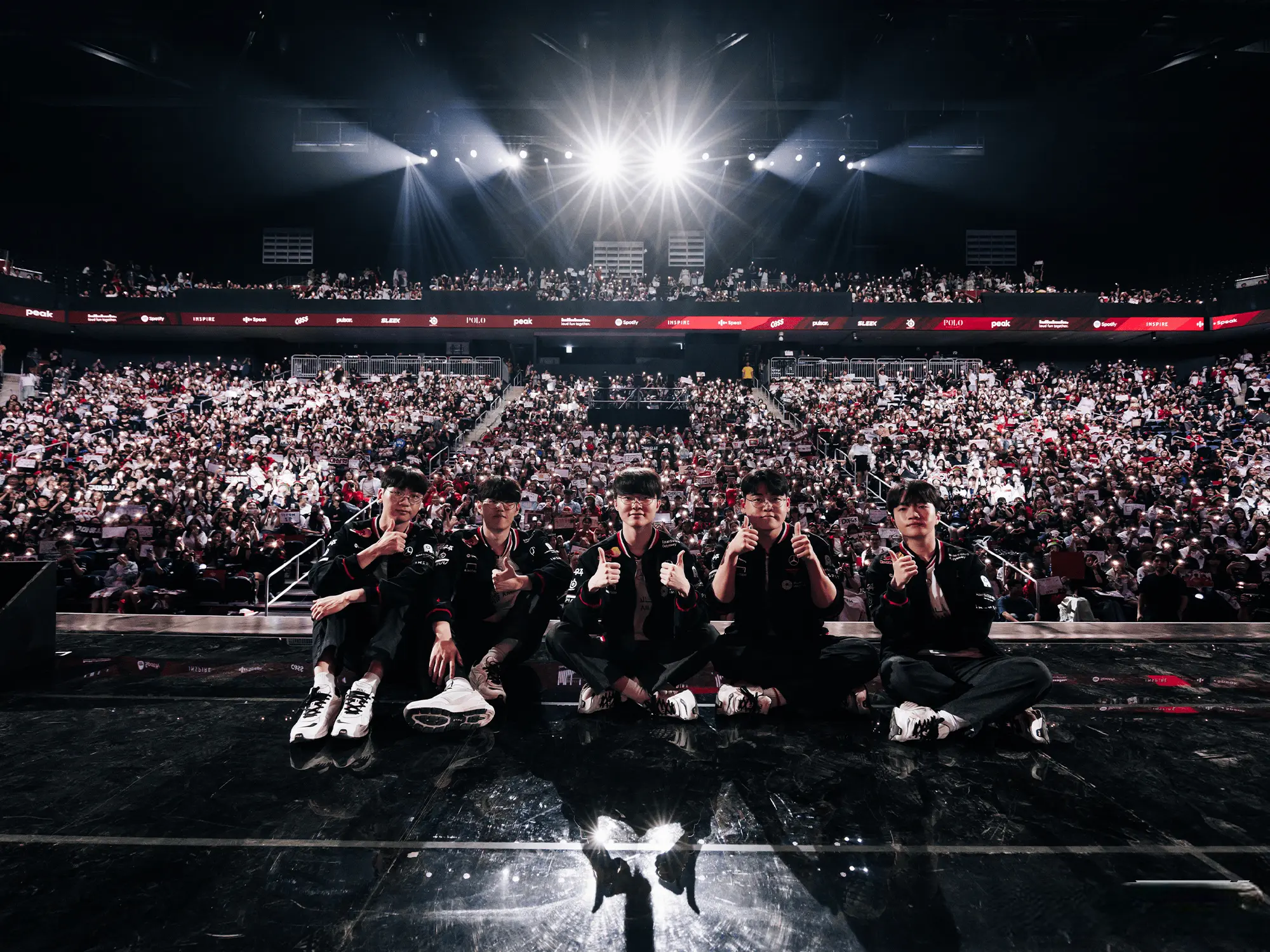 T1再次输给GEN，不是对方打得多出色，而是自己太还给机会了！