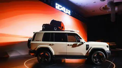 车长超5米，搭载增程系统：iCAR V27迪拜完成全球首秀